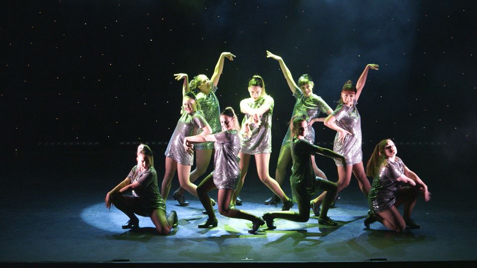 view - select a scene from 2018 Showcase performed by Evolution ...